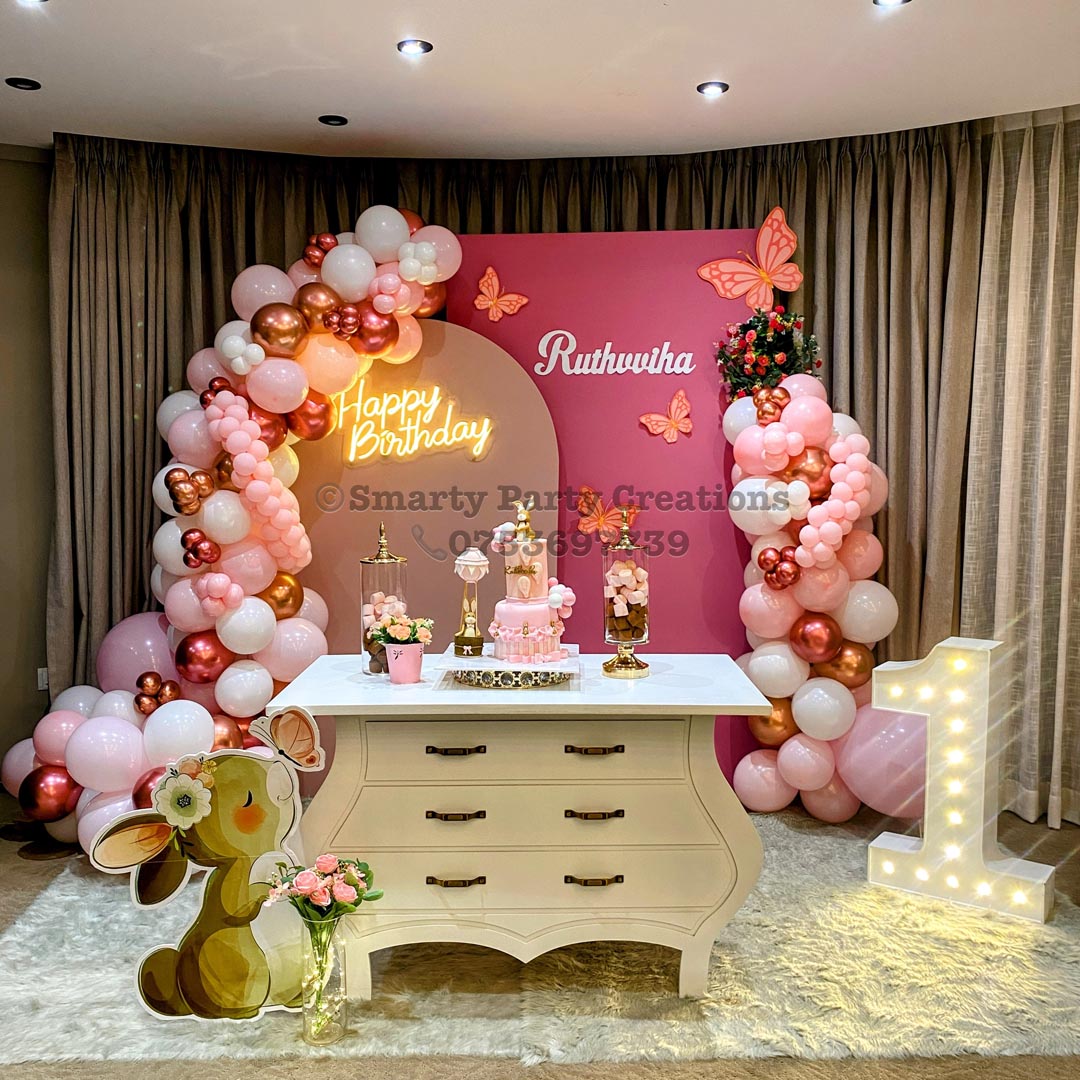 Bunny Theme with vintage table – Smarty Party Creations